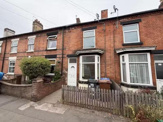 2 bedroom terraced house for rent in All Saints Road, Burton O.