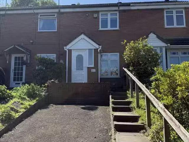 2 bedroom terraced house for rent in Arundel Drive, Tividale.