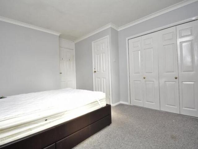 2 bedroom terraced house for rent in Armory Lane, Portsmouth, PO1