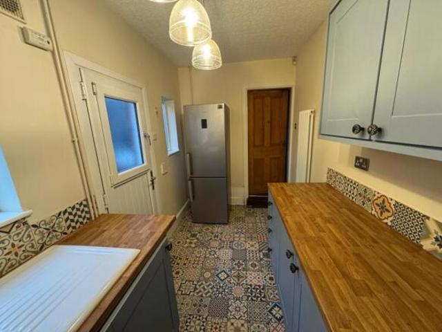 2 bedroom terraced house for rent in Avenue Road Extension, Leicester, LE2
