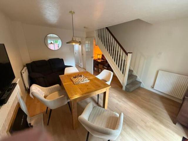 2 bedroom terraced house for rent in Botham Drive, Slough, SL1