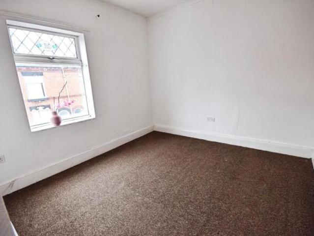 2 bedroom terraced house for rent in Bond Street, Tunstall, ST6