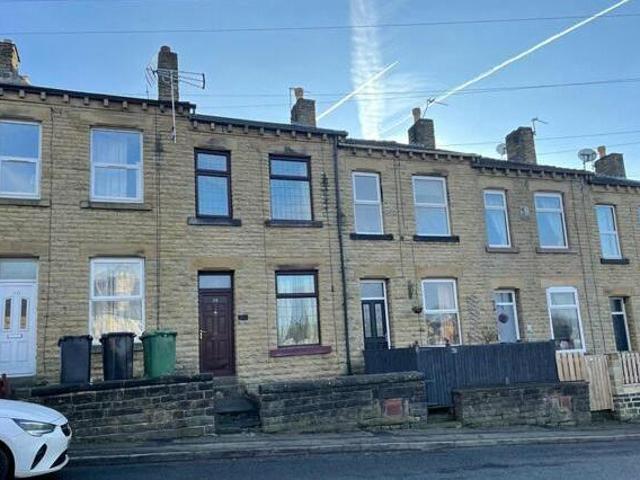 2 Bedroom Terraced House For Rent In Batley, West Yorkshire