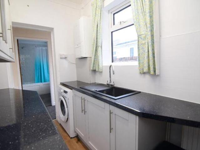 2 bedroom terraced house for rent in Baker Street, York, YO30