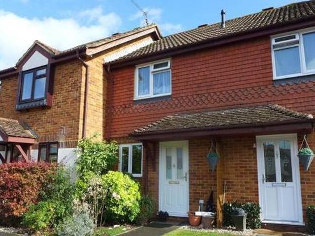 2 bedroom terraced house for rent in Barn Meadow Close Zebon Copse Church Crookham GU52