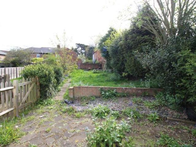2 bedroom terraced house for rent in Bethel Road, Sevenoaks, TN13