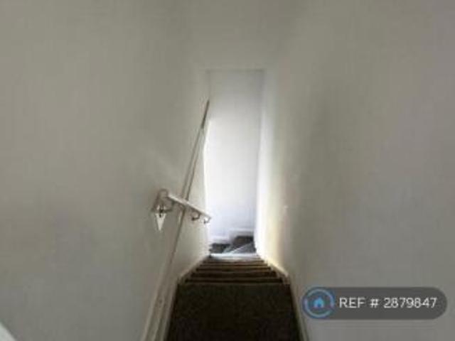 2 bedroom terraced house for rent in Beatrice Road, Bolton, BL1