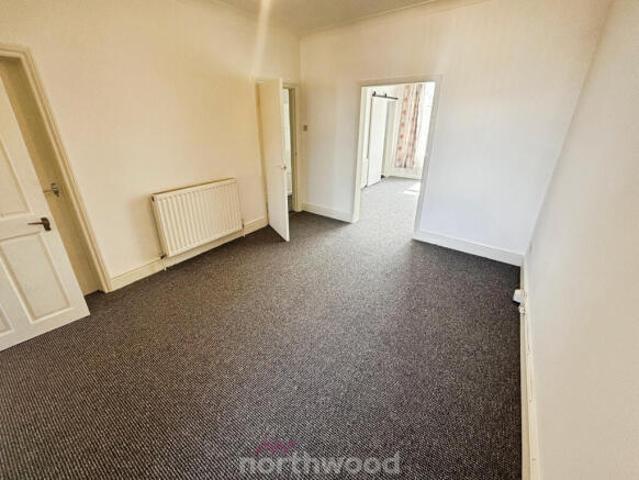 2 bedroom terraced house for rent in Beckett Road, Wheatley, Doncaster, DN2