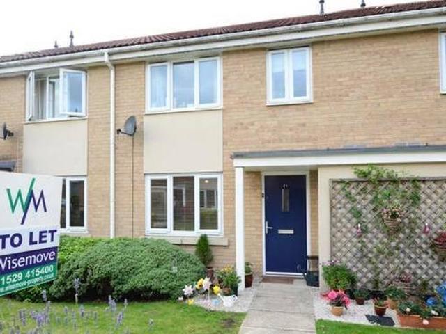 2 bedroom terraced house for rent in Becketts Close Saxon Village Grantham NG31