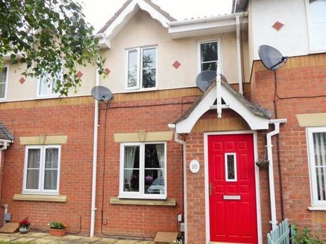 2 bedroom terraced house for rent in Beeston Drive Peterborough PE2