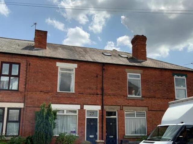 2 Bedroom Terraced House For Rent In Beeston, Nottingham