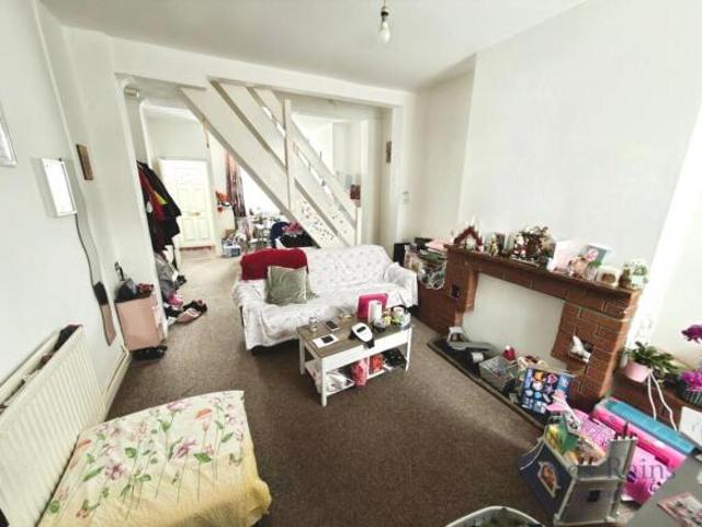 2 bedroom terraced house for rent in Birks Street, Stoke On Trent, ST4