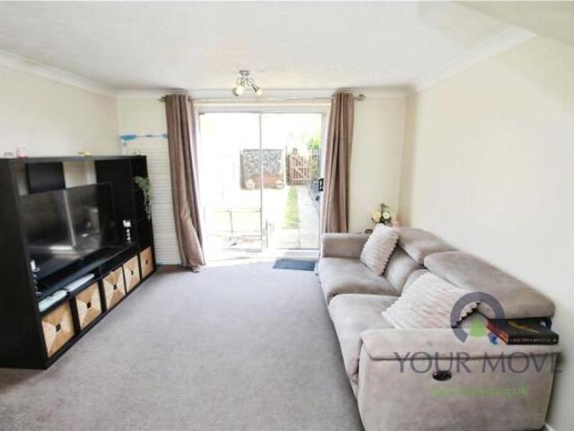 2 bedroom terraced house for rent in Bluebell Close, Bedford, Bedfordshire, MK42