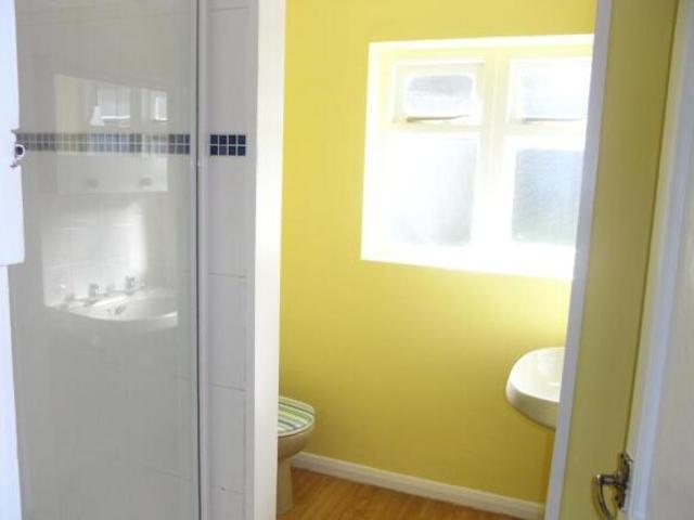 2 bedroom terraced house for rent in Blenheim Gardens, Reading, Berkshire, RG1