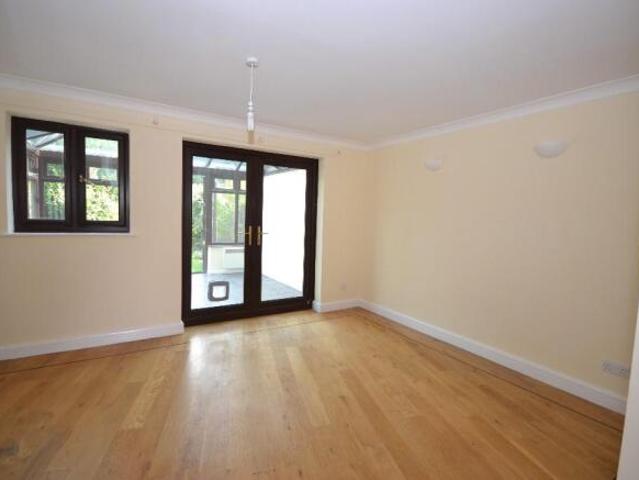 2 bedroom terraced house for rent in BRACKENS DRIVE, Brentwood, CM14