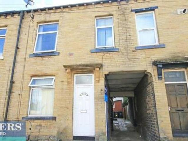 2 Bedroom Terraced House For Rent In Bradford, West Yorkshire