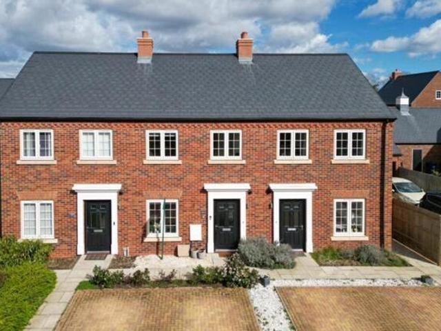 2 Bedroom Terraced House For Rent In Brampton