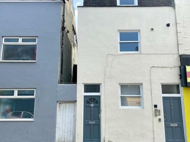 2 Bedroom Terraced House For Rent In Brighton