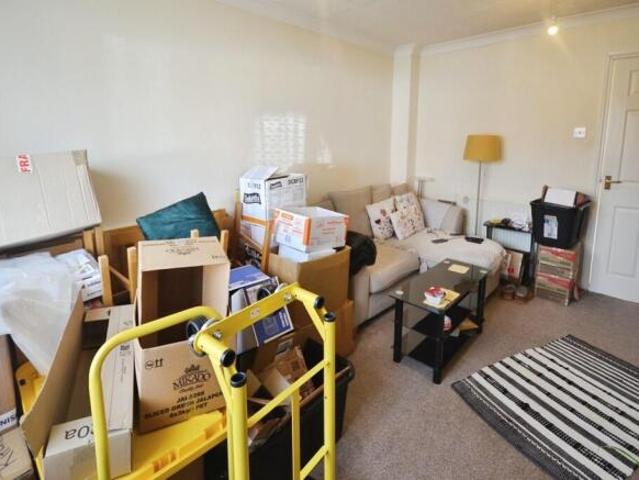 2 bedroom terraced house for rent in Bromwich Close, Thorpe Astley, LE3