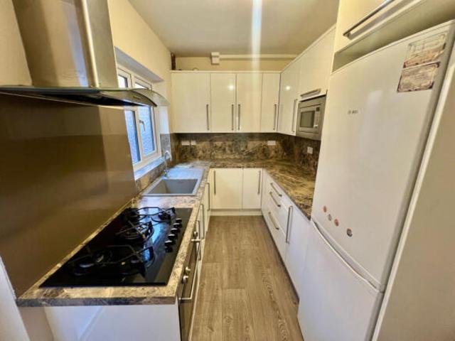 2 bedroom terraced house for rent in Buxton Street, Leicester, LE2 0FJ, LE2