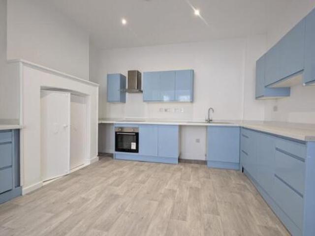2 bedroom terraced house for rent in Buckland Avenue, Dover, Kent, CT16