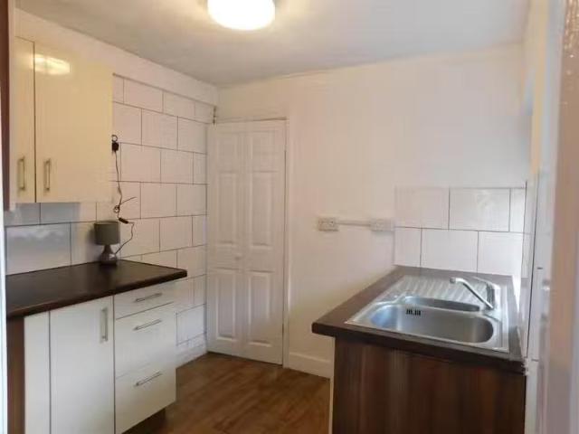 2 bedroom terraced house for rent in Bucks Hill, Nuneaton, CV10