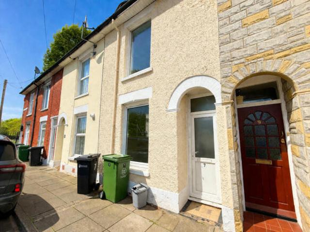 2 bedroom terraced house for rent in Byerley Road, Portsmouth, PO1
