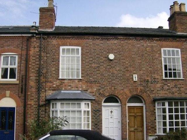 2 bedroom terraced house for rent in Byrom Street Hale Cheshire WA14