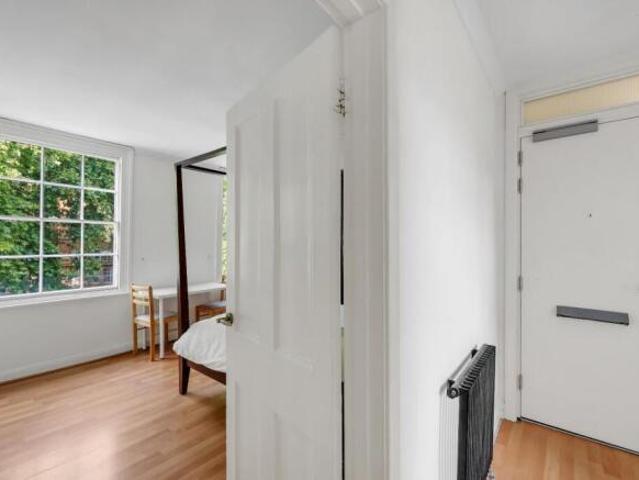 2 bedroom terraced house for rent in Goldington Crescent, Euston, NW1