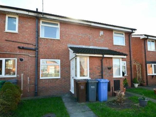 2 Bedroom Terraced House For Rent In Gorton, Manchester