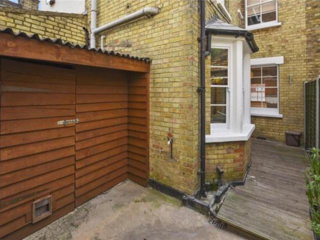 2 bedroom terraced house for rent in Gawber Street, Bethnal Green, London, E2