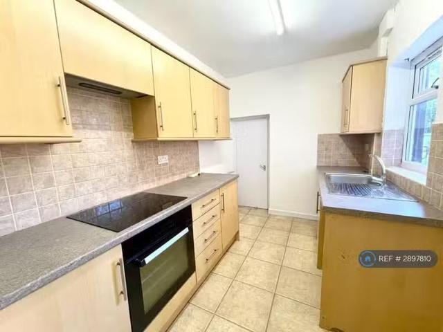 2 bedroom terraced house for rent in Gadsby St, Nuneaton, CV11