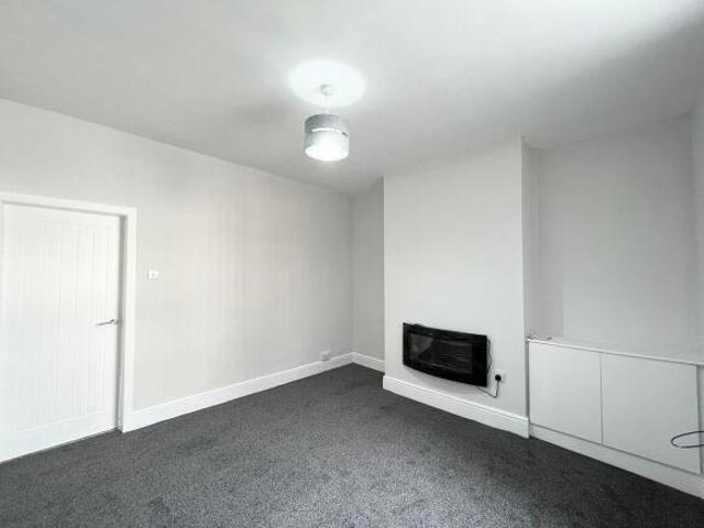 2 bedroom terraced house for rent in Garden Street, Manchester, M30