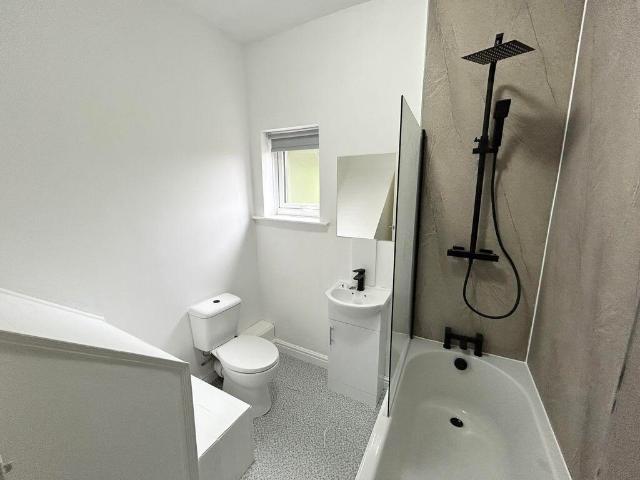 2 bedroom terraced house for rent in Garden Street, Manchester, M30