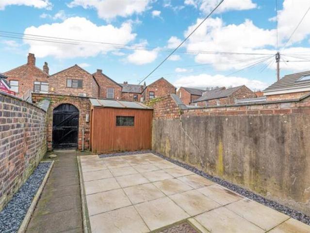 2 bedroom terraced house for rent in Gaskell Street, Stockton Heath, WA4