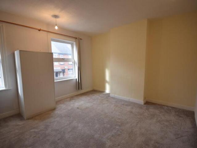 2 bedroom terraced house for rent in Gerrard Street, Hartshill, ST4