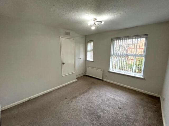2 bedroom terraced house for rent in Gilmorton Close, Solihull, West Midlands, B91