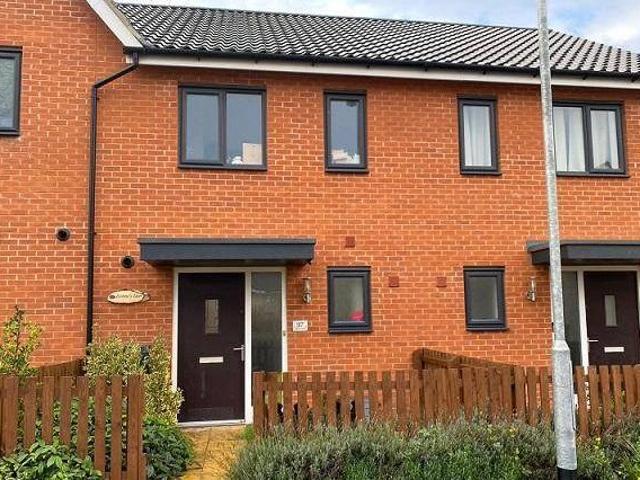 2 bedroom terraced house for rent in Gladiator Road CB23