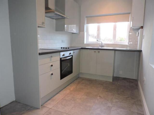 2 bedroom terraced house for rent in Gladstone Road, Dartford, DA1 1TU, DA1