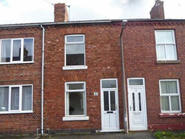 2 bedroom terraced house for rent in Gladstone Street Northwich CW8