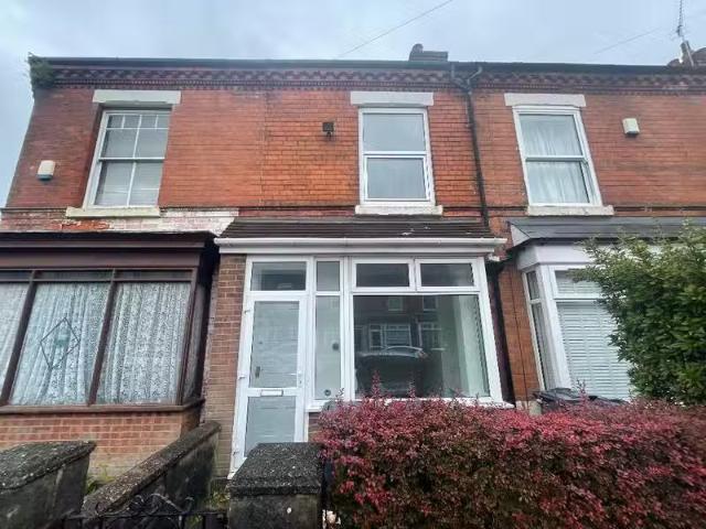 2 bedroom terraced house for rent in Grange Road, Kings Heath.
