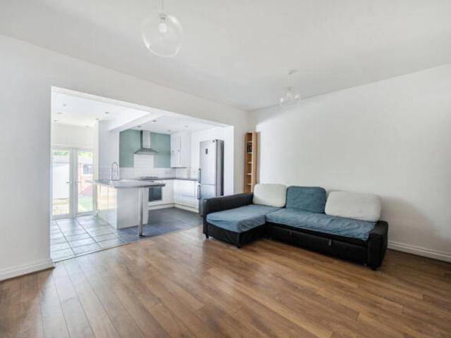 2 bedroom terraced house for rent in Great Knollys Street, Reading, Berkshire, RG1