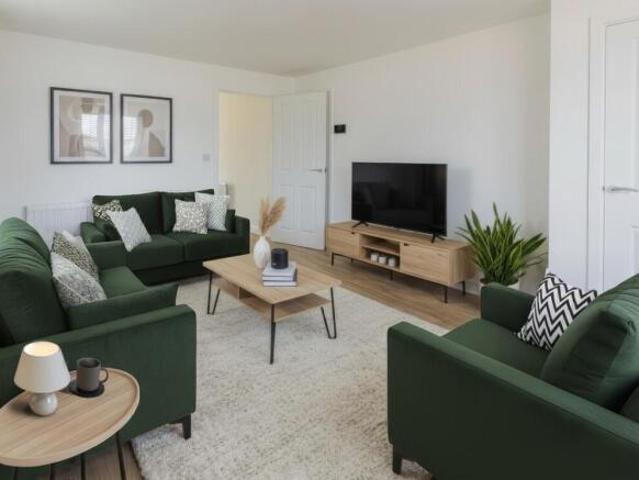 2 bedroom terraced house for rent in Greenway Chase, Cheltenham, Gloucestershire, GL53