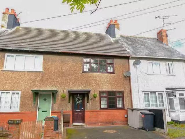 2 bedroom terraced house for rent in Green Lane, Great Sutton.