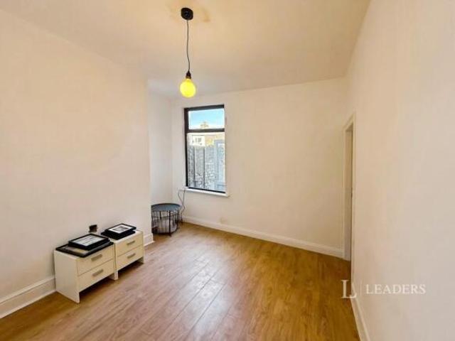 2 bedroom terraced house for rent in Green Lane, Seaforth, L21