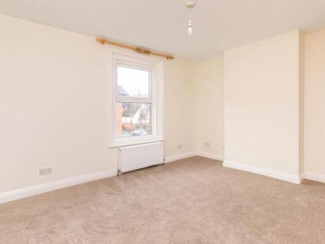 2 bedroom terraced house for rent in Greenhill Avenue, Winchester, SO22