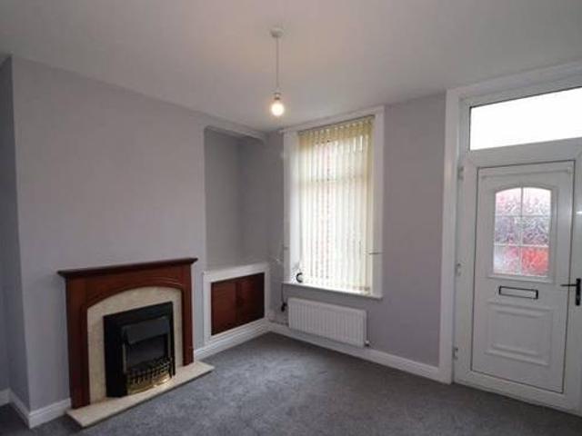 2 bedroom terraced house for rent in Greystone Road off London Road CA1