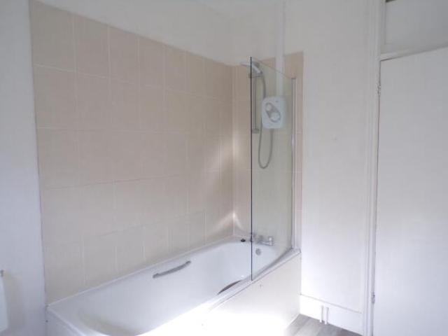 2 bedroom terraced house for rent in Greys Road, Old Town, BN20