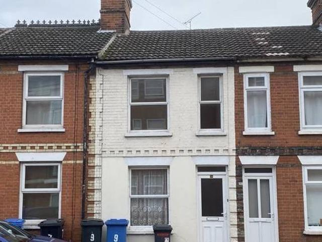 2 bedroom terraced house for rent in Grimwade Street Ipswich IP4
