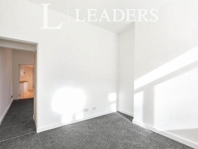 2 bedroom terraced house for rent in Grove Street, ST6